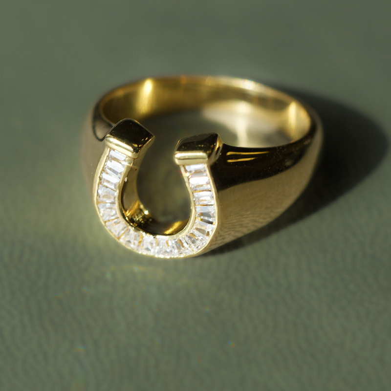 THE LUCKY RING